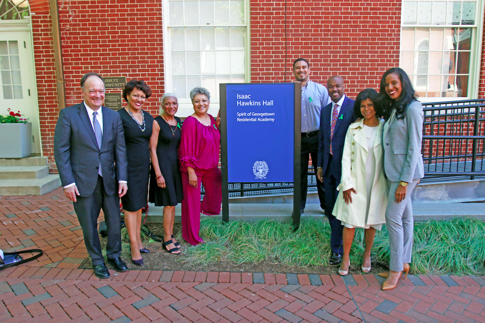 Georgetown apologizes for 1838 sale of 272 slaves, dedicates buildings ...