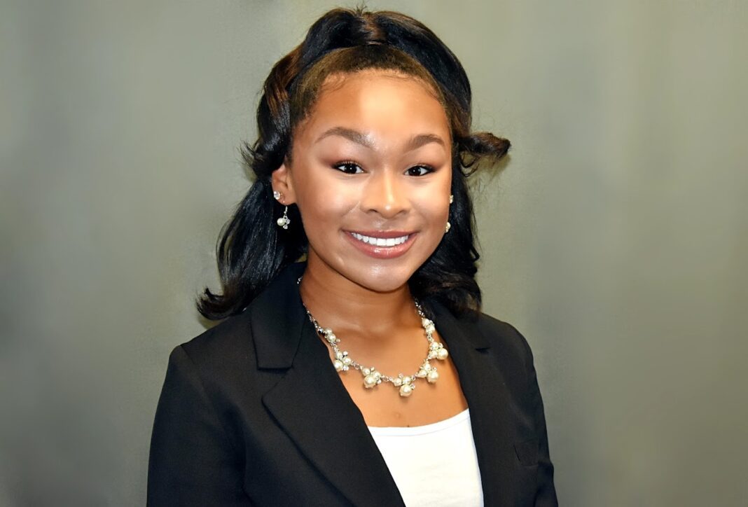 The 36th Annual Debutante Cotillion and Scholarship Ball - Indianapolis Recorder