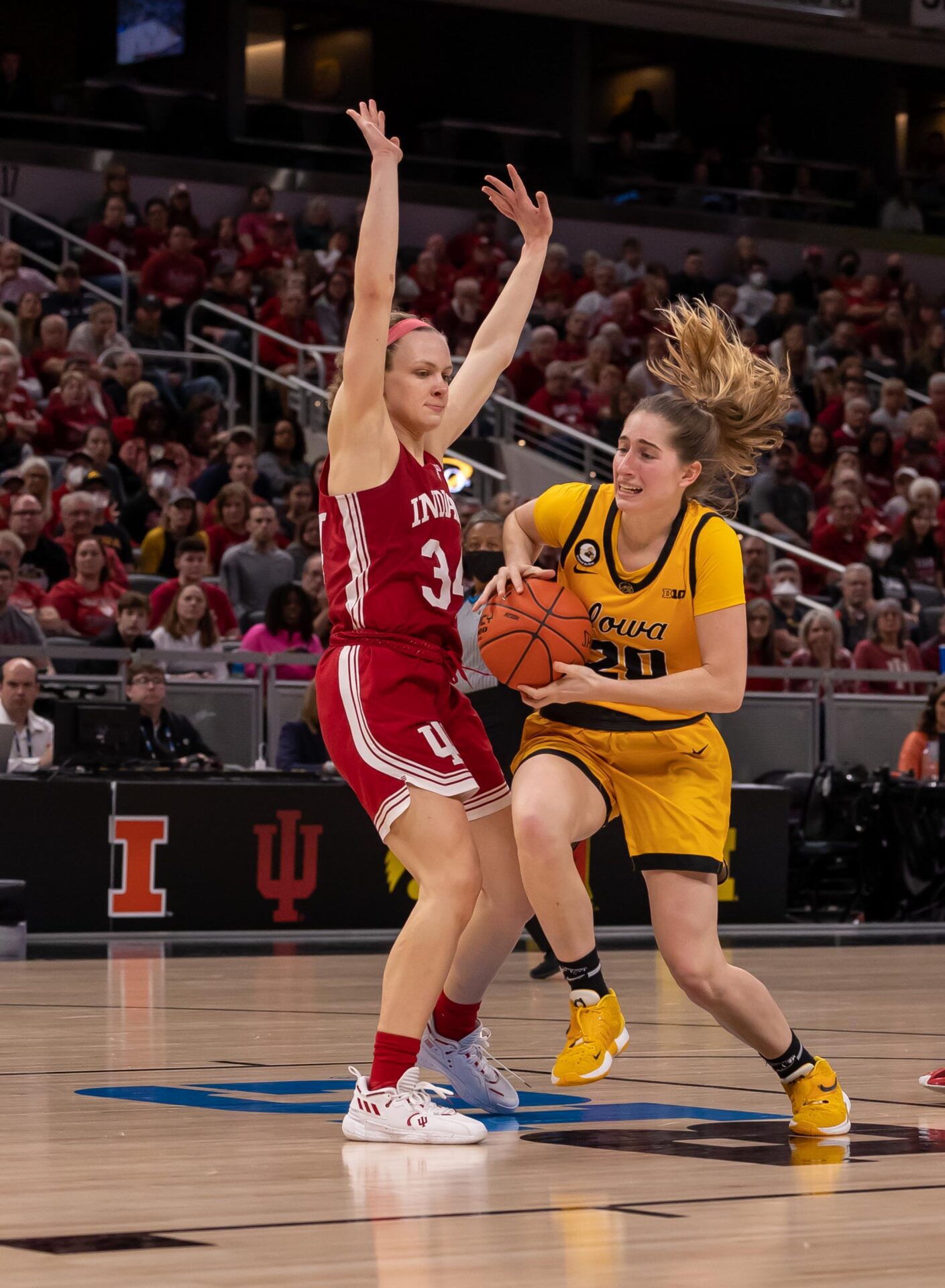 Iowa Hawkeyes win 74 to 67 against Indiana - Indianapolis Recorder