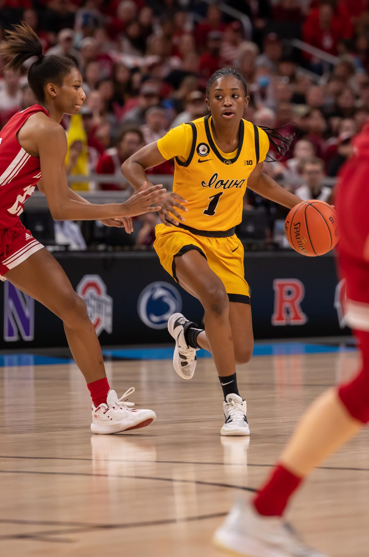 Iowa Hawkeyes win 74 to 67 against Indiana - Indianapolis Recorder