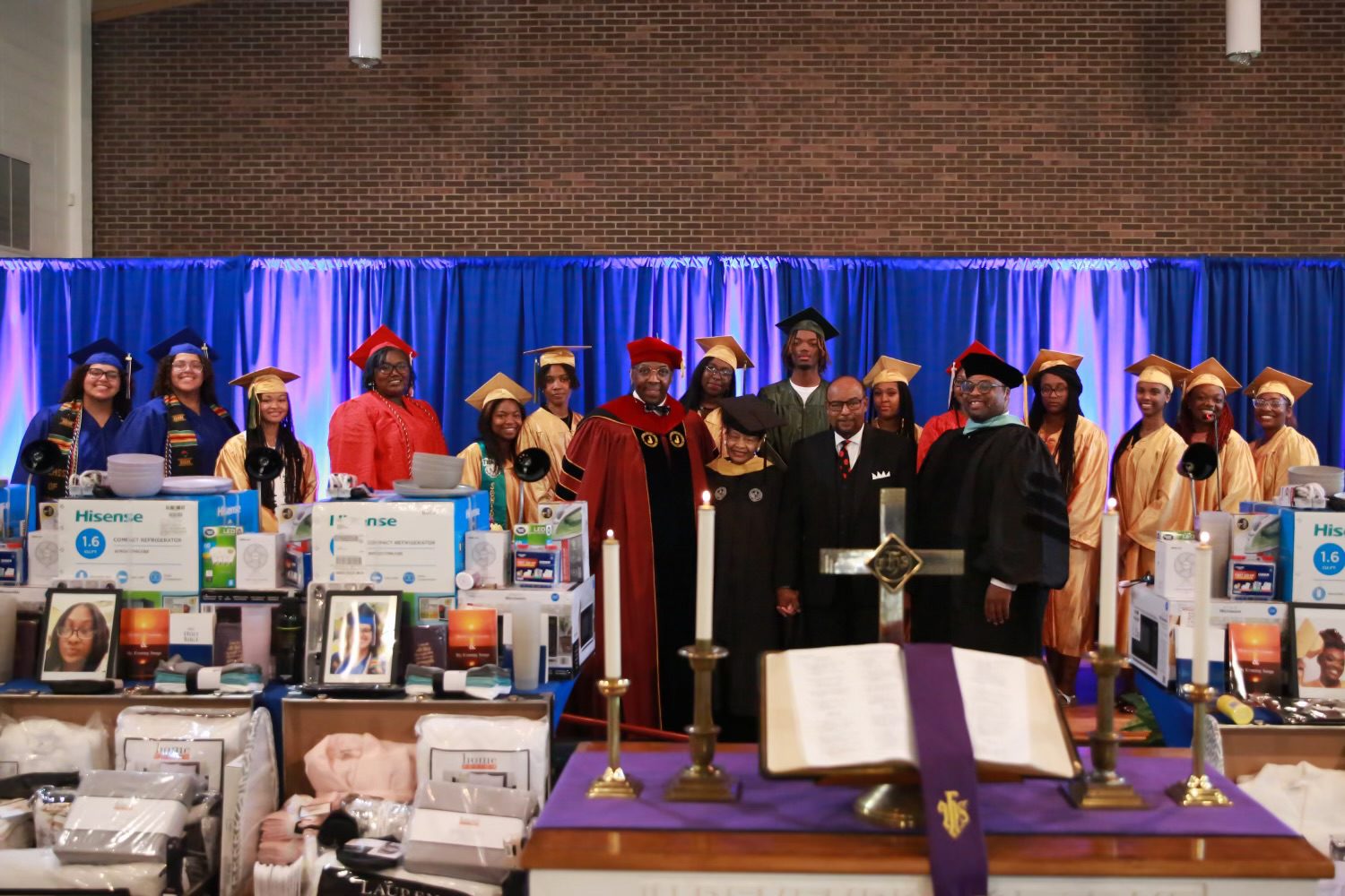 Students receive dorm essentials from local church - Indianapolis Recorder