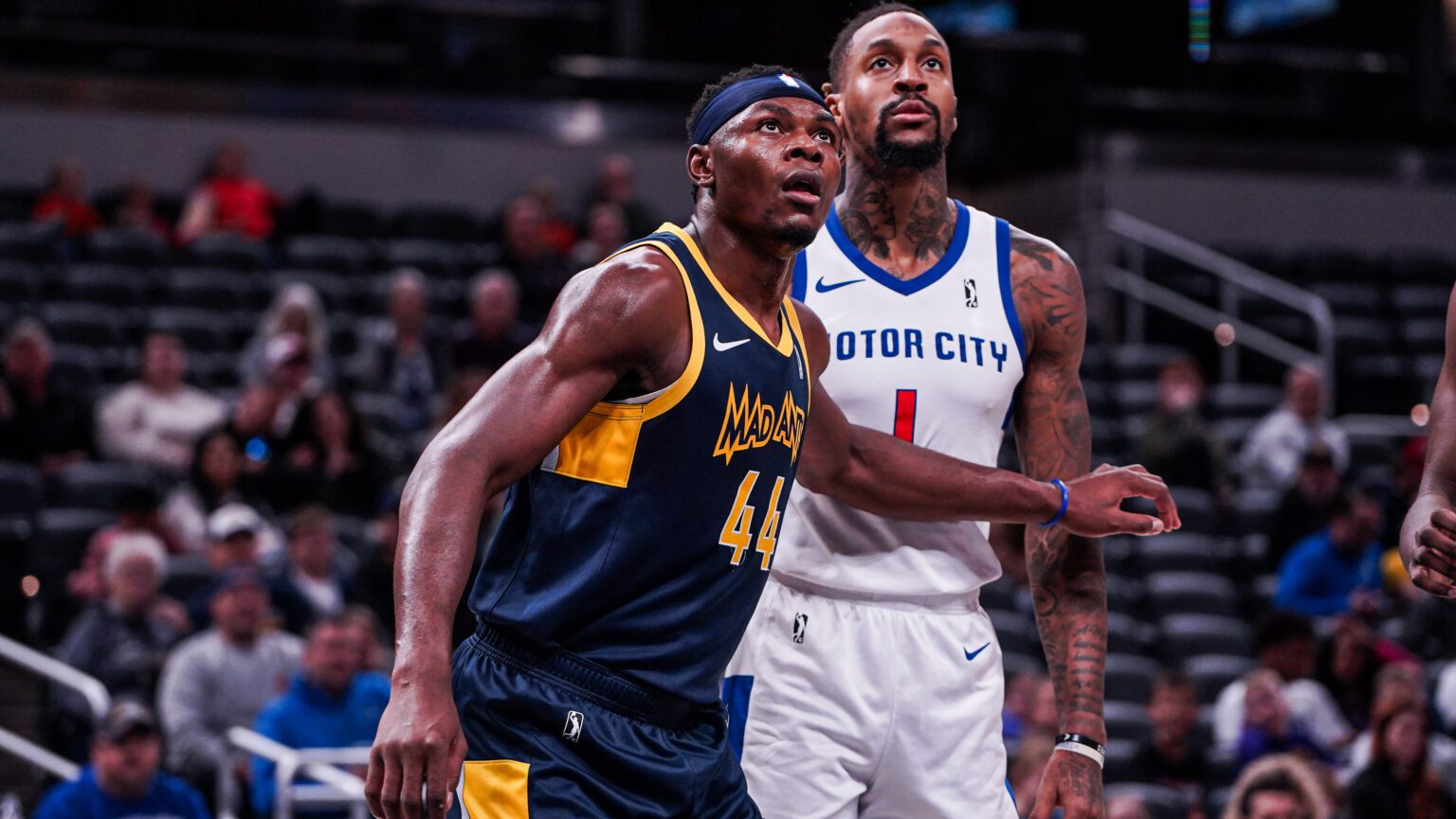 Mad Ants moment with Oscar Tshiebwe - Indianapolis Recorder