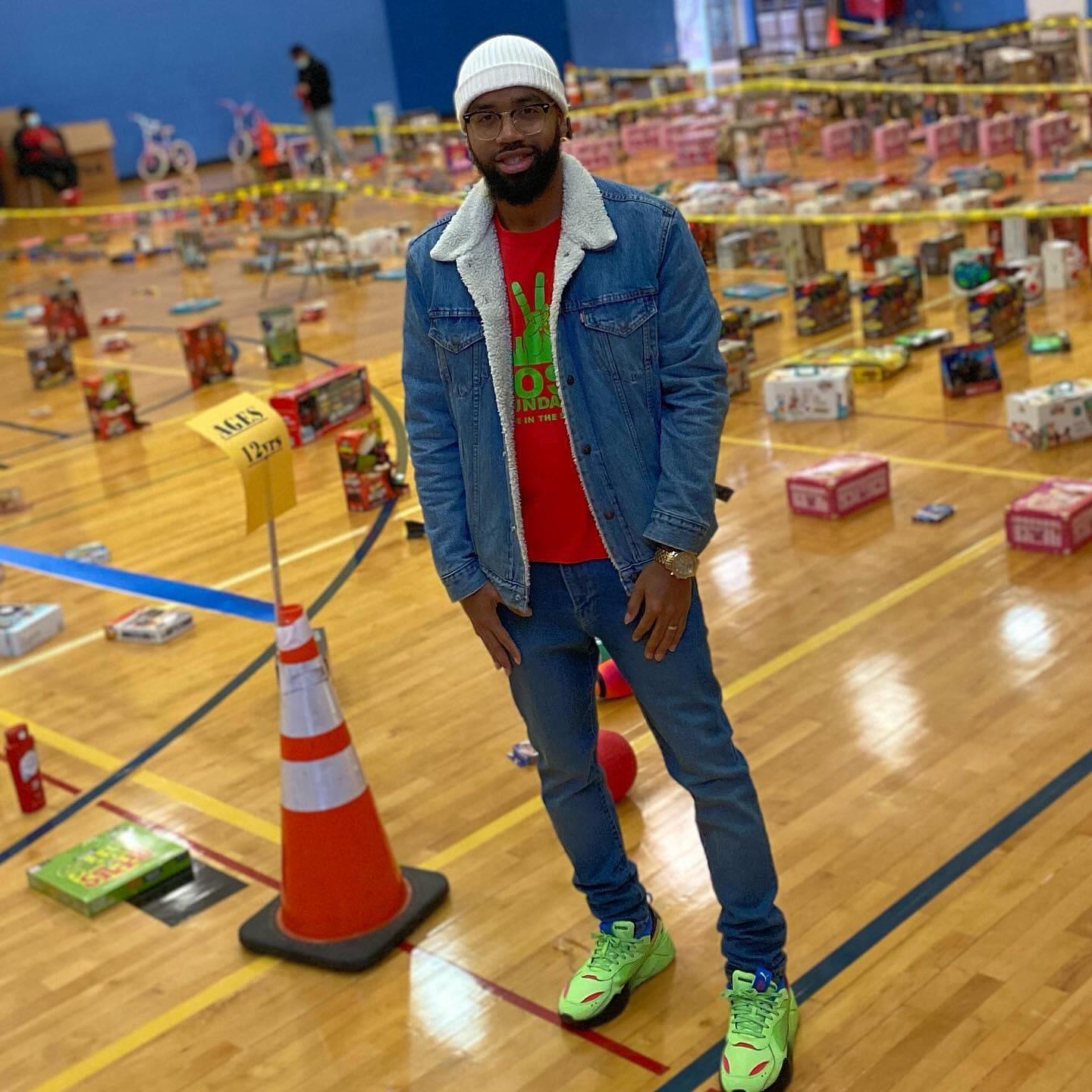 Christmas assistant programs and winter events for families