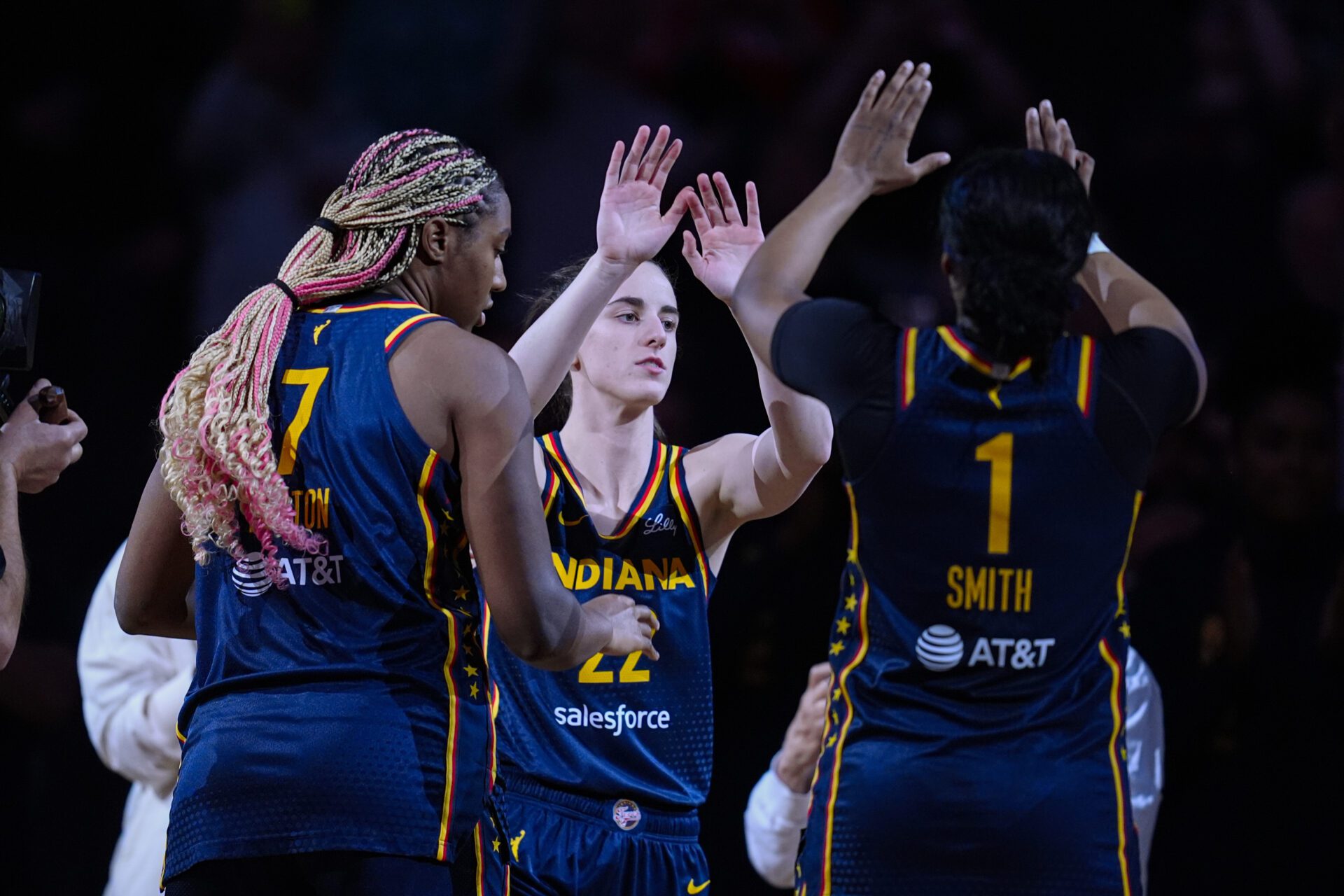 Smith, Fever defeat Dream 83-80 in largest preseason game ever ...